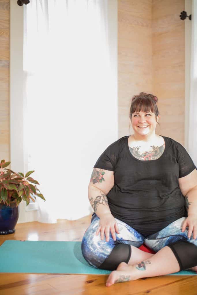 Amber Karnes on Body Positive & Accessible Yoga - M.B.Om | Mastering ...
